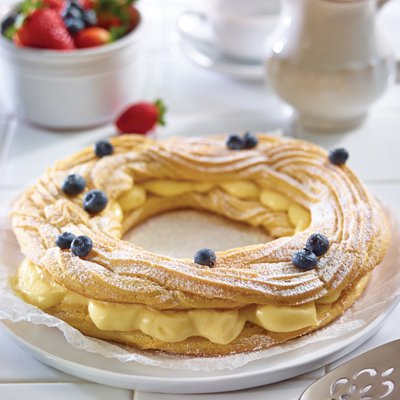 Almond Custard-Filled Pastry Ring | La Lechera
