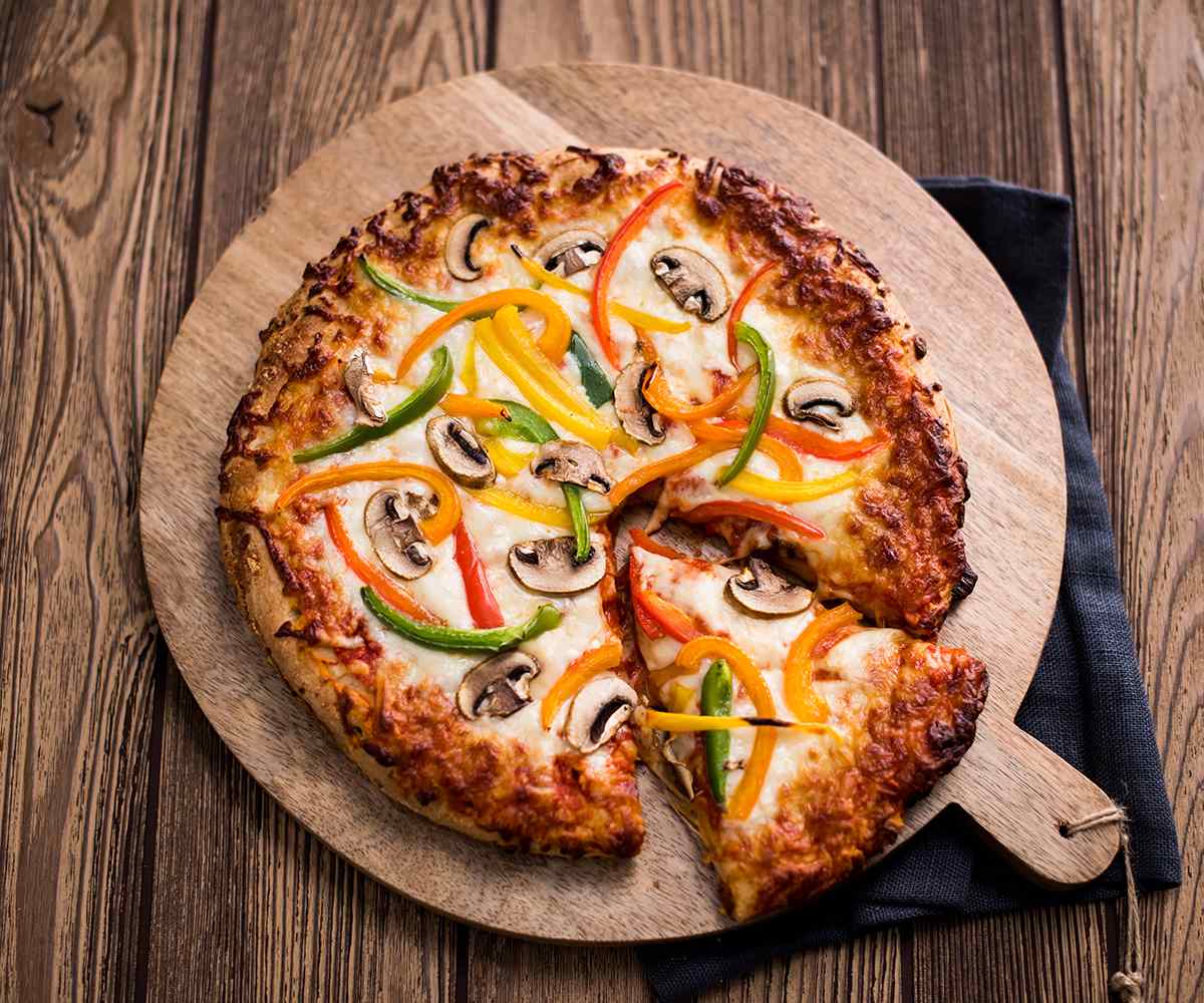 single veggie pizza