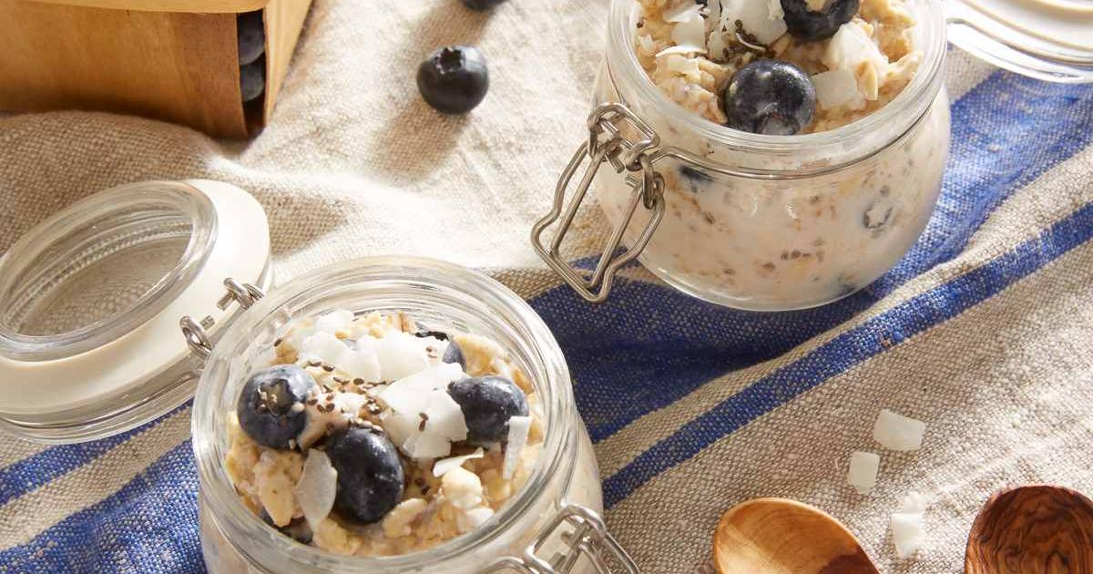 Avena con Coco y Arándanos Azules Durante la Noche | COFFEE MATE® Oficial