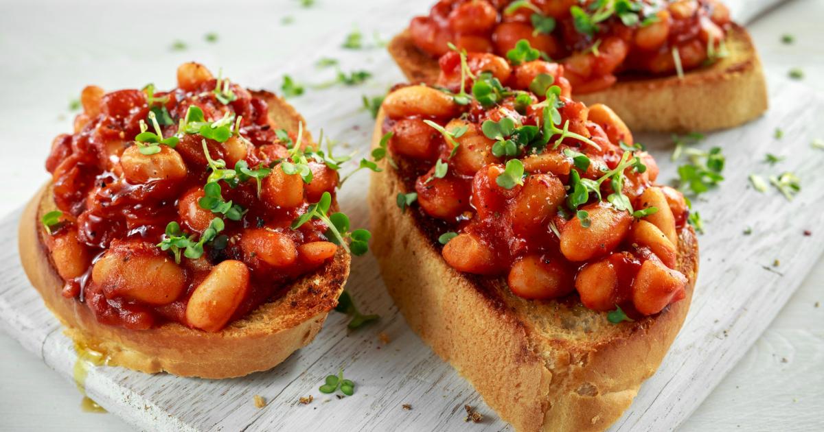 Beans on Toast | Official MAGGI®