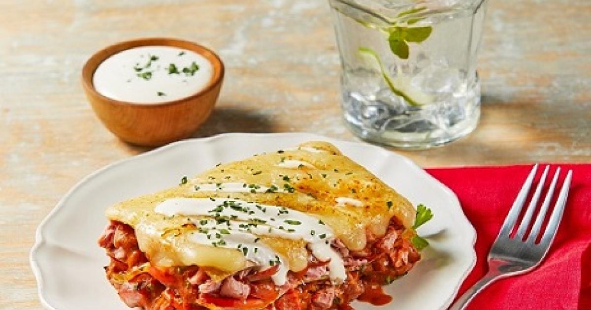 Aztec Cake with Tuna Carnitas | Official MAGGI®