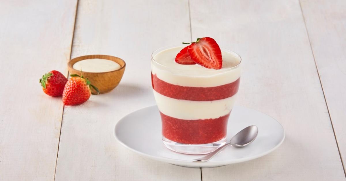 Postre de Fresa y Crema | GoodNes