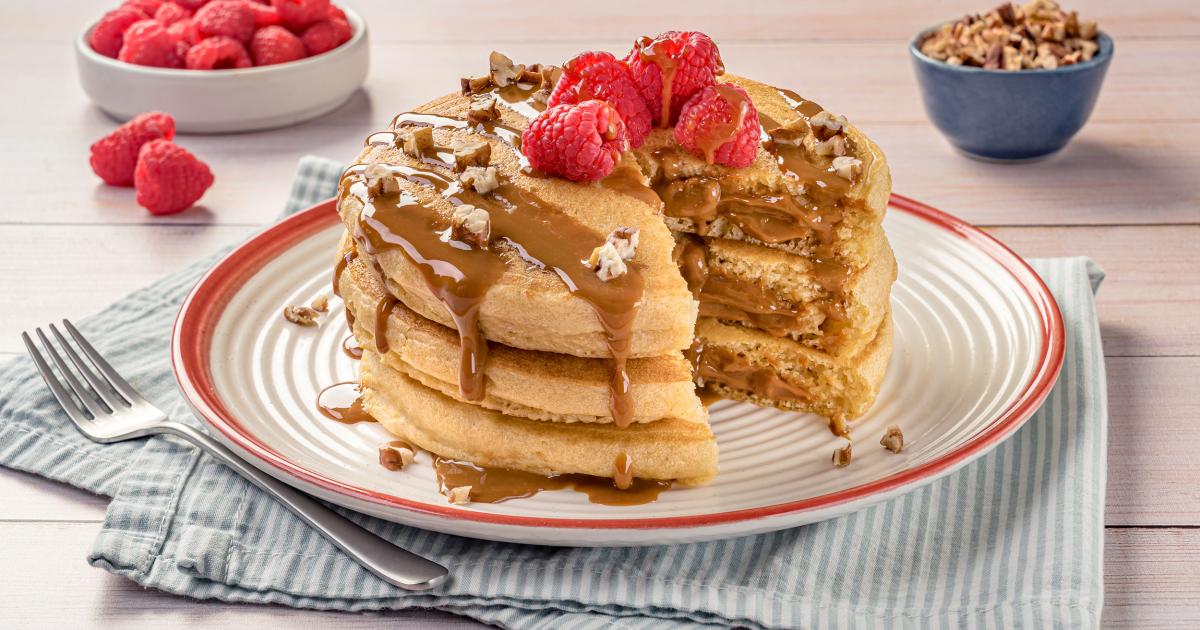 Dulce de Leche Pancakes | Official LA LECHERA®