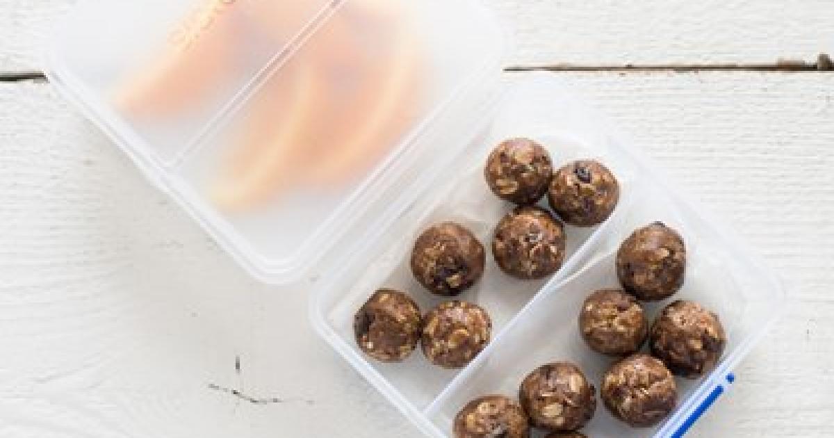 Nesquik Soccer Bites | Official NESQUIK®