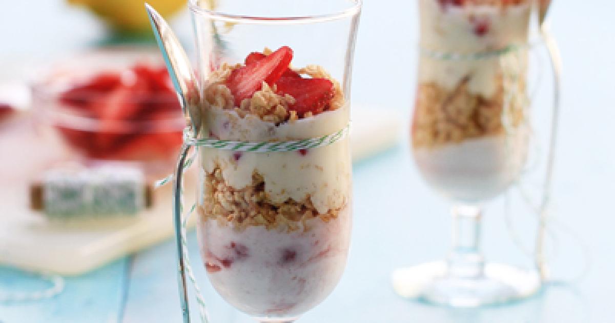 La Lechera Strawberry Parfaits | La Lechera